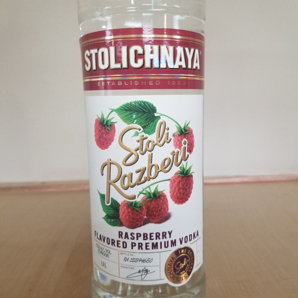 Stoli Razberi Vodka 1.0L - Sip & Say